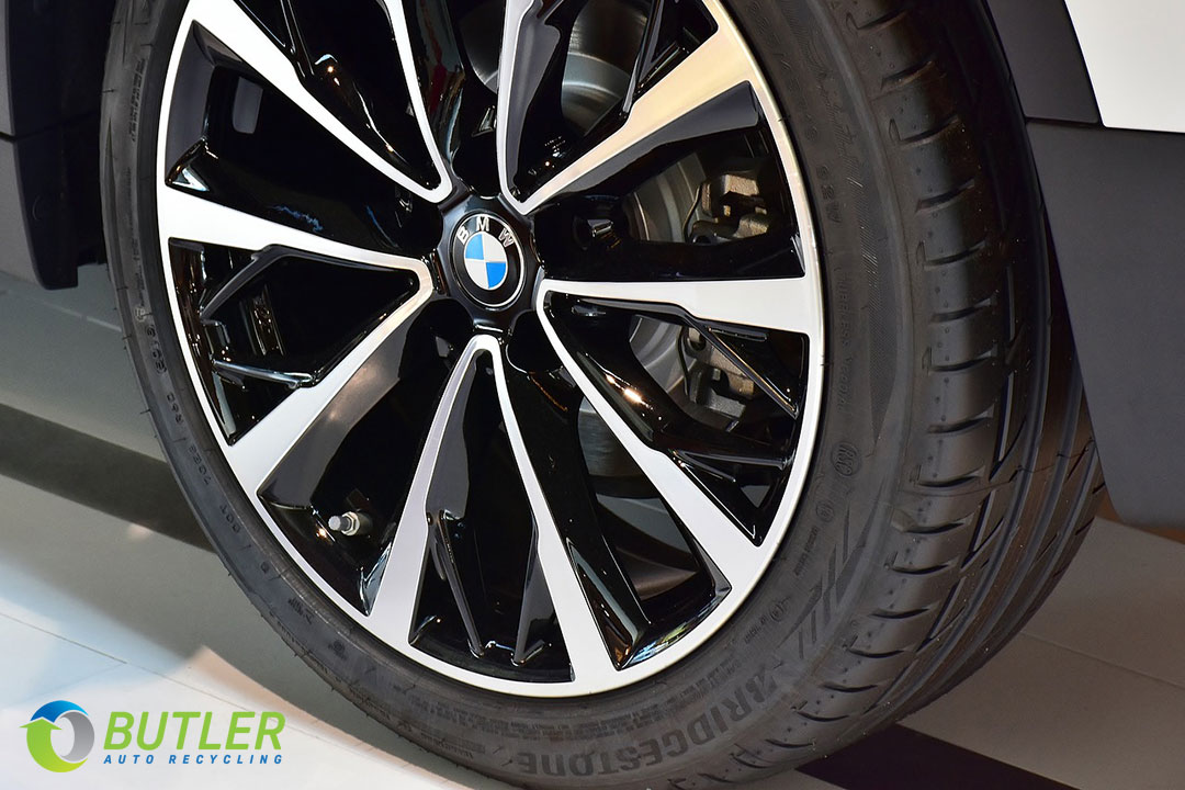 Choosing the Right Tire and Rim Size for Your Vehicle
